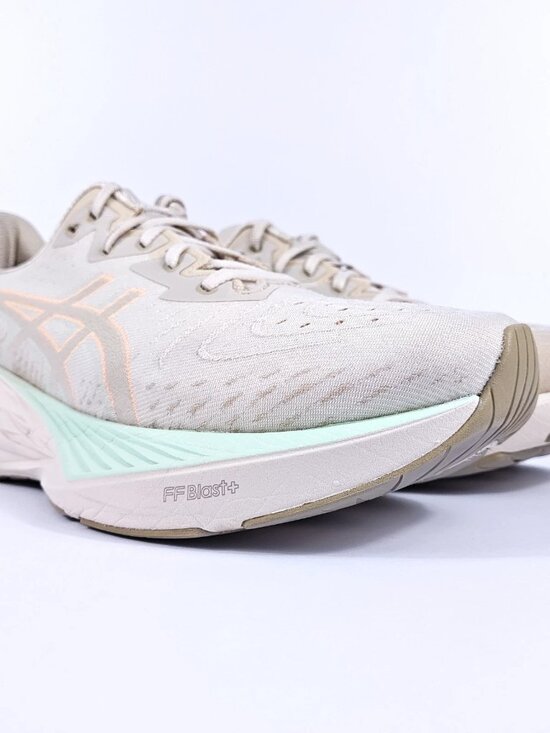 Asics | Shoes | Asics Novablast 4 Womens 1 Neutral Cushion Lightweight ...